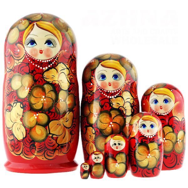 Babouchka rouge dorée (7 pièces) | Dom Polski